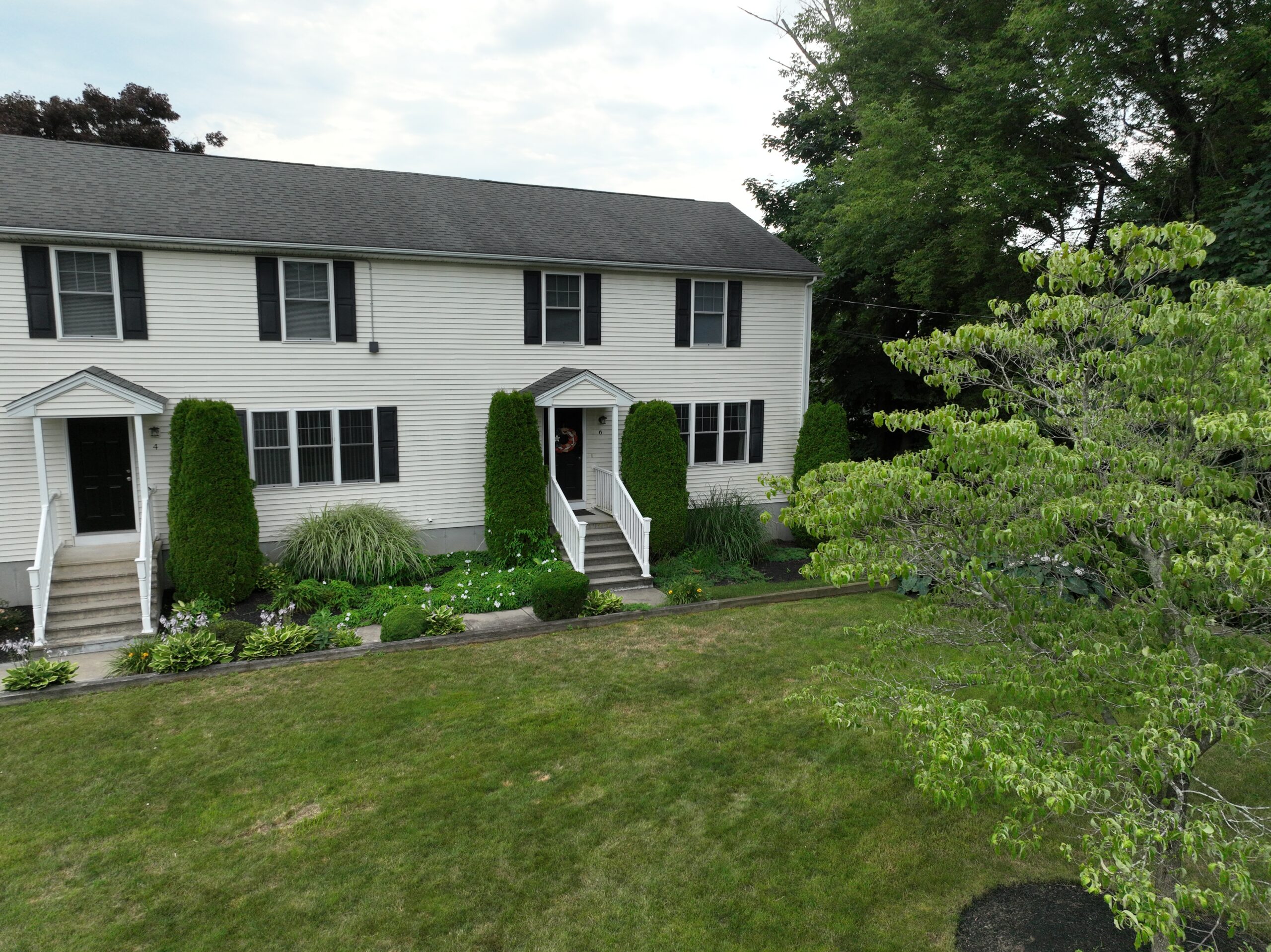 6 Legris Commons Lane West Warwick | Property Detail | James Duffer ...